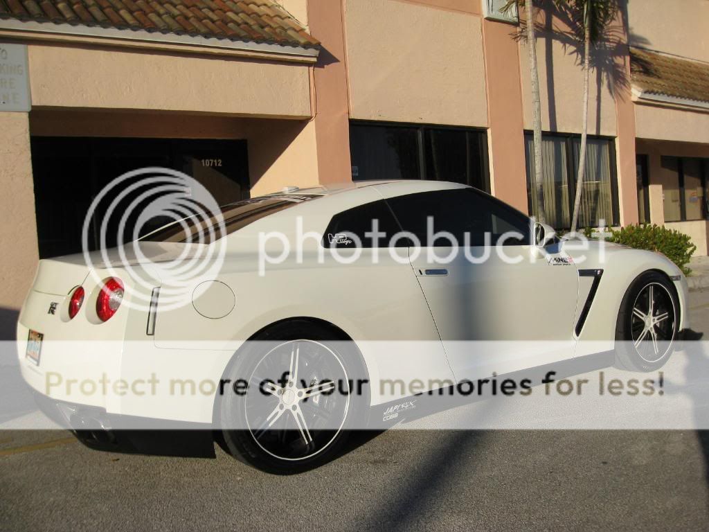 R35 GT-R de-Winged? | Page 2 | VW Vortex - Volkswagen Forum