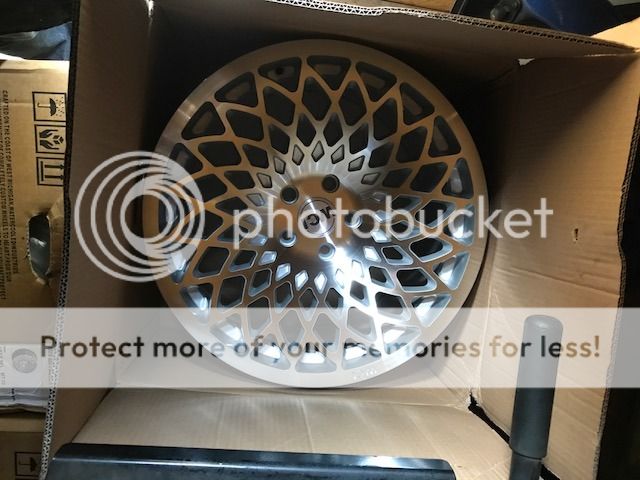 FS: WCI MT10 18x8.5/18x9.5 - Mass. | VW Vortex - Volkswagen Forum