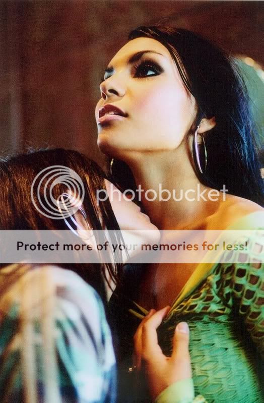 ModelMayhem.com - How to photo shoot with two girls?